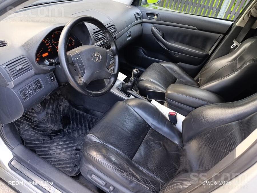 Toyota Avensis 2007 in Riga, with an engine capacity of 2.00 L and mileage of 371 thousand km for 1499 €, photo 18 on AUTOMOTO.COM.LV