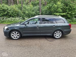 Тойота Авенсис 2007 в Укмерге, объемом двигателя 2.00 л и пробегом 400 тыс. км за 1200 €, фото 5 на AUTOMOTO.COM.LV