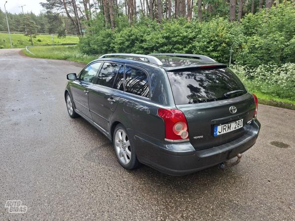 Toyota Avensis 2007 in Ukmerge, with an engine capacity of 2.00 L and mileage of 400 thousand km for 1200 €, photo 6 on AUTOMOTO.COM.LV