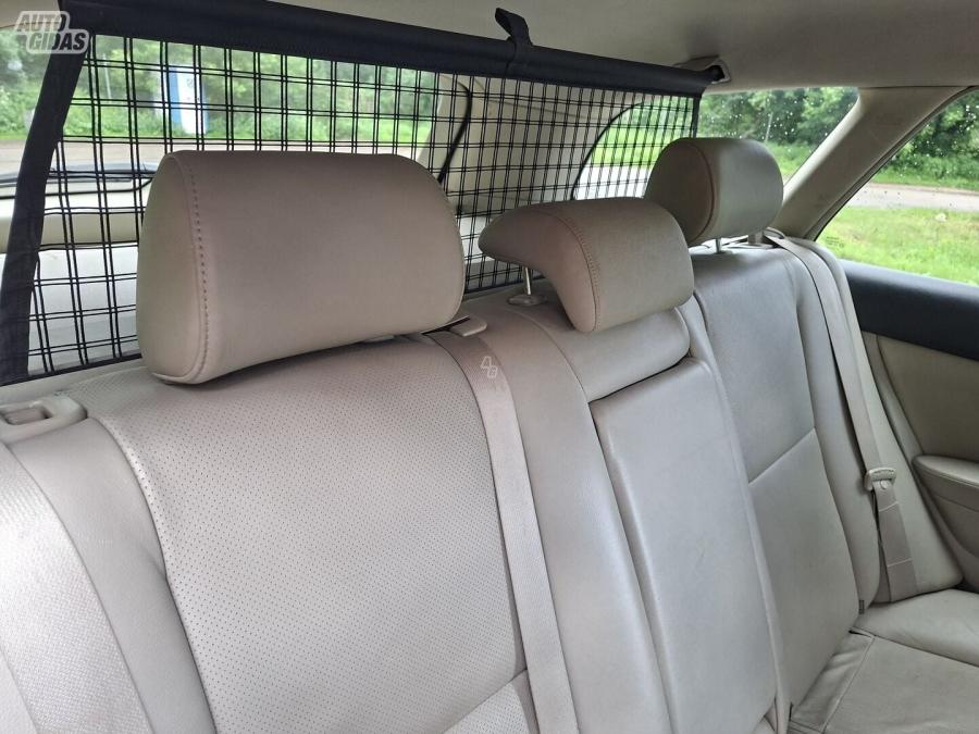 Toyota Avensis 2007 Ukmergė, ar dzinēja tilpumu 2.00 L un nobraukumu 400 tūkst. km par 1200 €, foto 12 vietnē AUTOMOTO.COM.LV