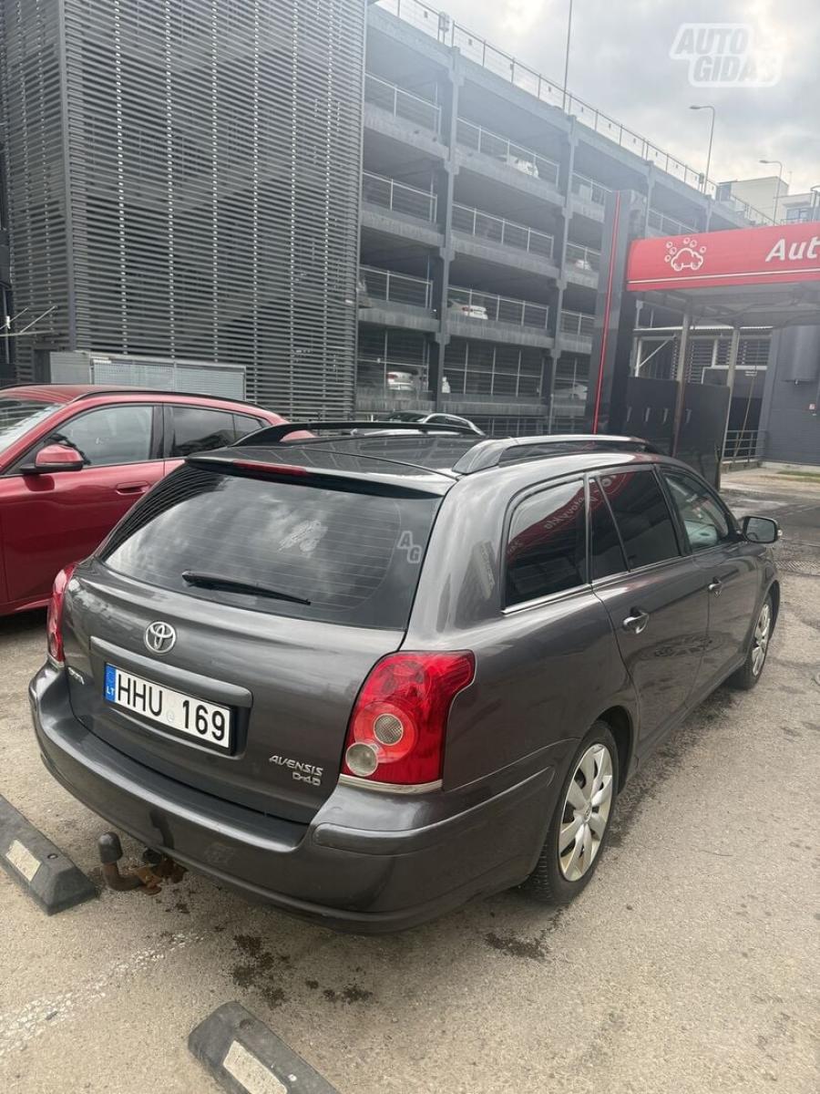 Тойота Авенсис 2007 в Вильнюс, объемом двигателя 2.00 л и пробегом 360 тыс. км за 1350 €, фото 3 на AUTOMOTO.COM.LV