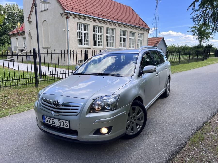 Toyota Avensis 2007 in Alytus, with an engine capacity of 2.00 L and mileage of 313 thousand km for 1550 €, photo 4 on AUTOMOTO.COM.LV