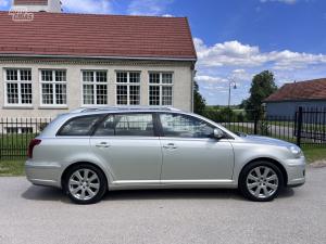 Toyota Avensis 2007 in Alytus, with an engine capacity of 2.00 L and mileage of 313 thousand km for 1550 €, photo 8 on AUTOMOTO.COM.LV