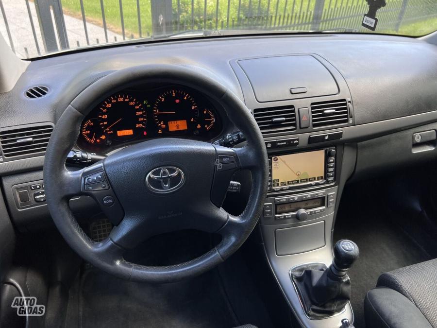 Toyota Avensis 2007 in Alytus, with an engine capacity of 2.00 L and mileage of 313 thousand km for 1550 €, photo 13 on AUTOMOTO.COM.LV