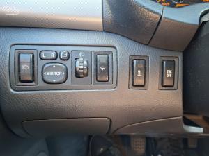 Toyota Avensis 2007 in Siauliai, with an engine capacity of 2.00 L and mileage of 320 thousand km for 2150 €, photo 15 on AUTOMOTO.COM.LV