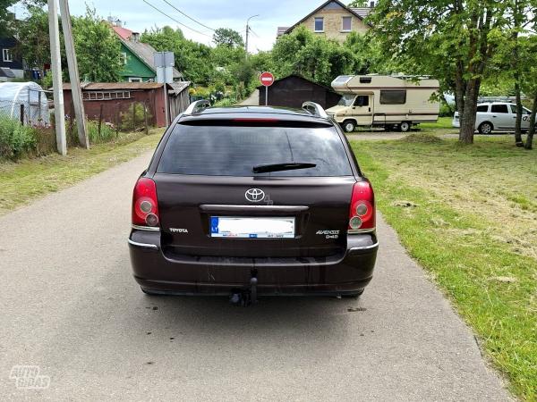 Toyota Avensis 2007 in Siauliai, with an engine capacity of 2.00 L and mileage of 320 thousand km for 2000 €, photo 6 on AUTOMOTO.COM.LV