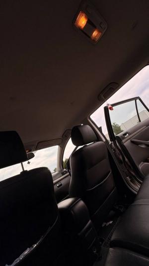 Toyota Avensis 2007 in Tallinn, with an engine capacity of 2.20 L and mileage of 292 thousand km for 2500 €, photo 22 on AUTOMOTO.COM.LV