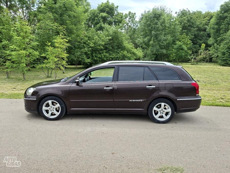 Toyota Avensis 2007 Šauļi, ar dzinēja tilpumu 2.00 L un nobraukumu 320 tūkst. km par 2000 €, foto 9 vietnē AUTOMOTO.COM.LV