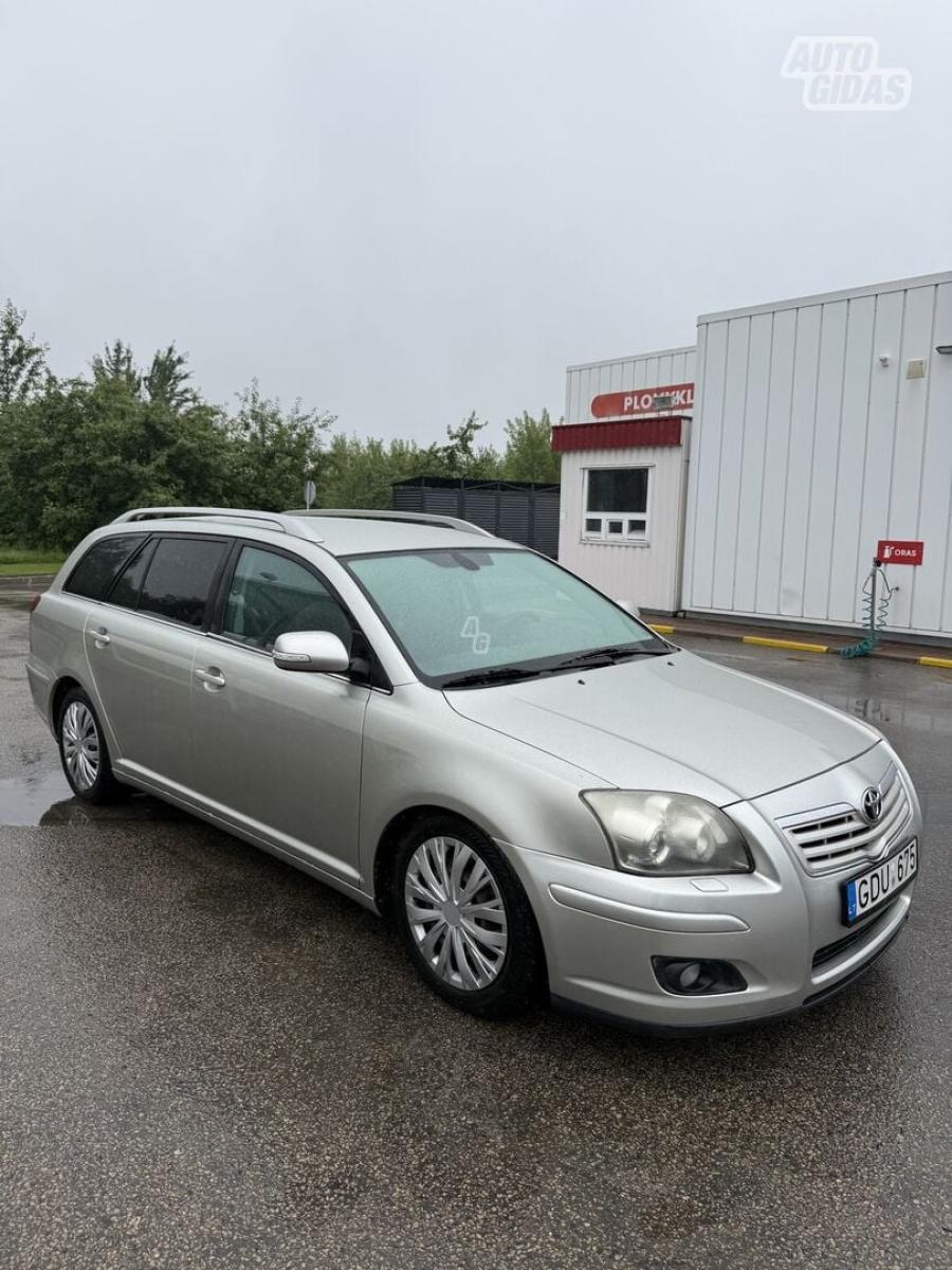 Toyota Avensis 2007 in Panevezys, with an engine capacity of 1.80 L and mileage of 290 thousand km for 1100 €, photo 6 on AUTOMOTO.COM.LV