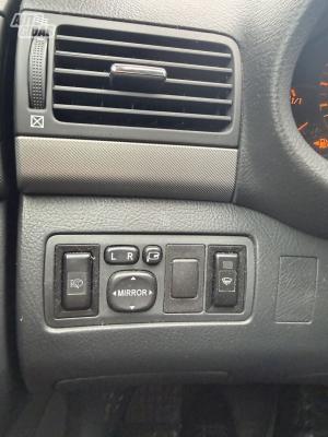 Toyota Avensis 2007 in Panevezys, with an engine capacity of 1.80 L and mileage of 290 thousand km for 1100 €, photo 11 on AUTOMOTO.COM.LV