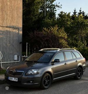 Toyota Avensis 2007 in Vilnius, with an engine capacity of 1.79 L and mileage of 223 thousand km for 1800 €, photo 3 on AUTOMOTO.COM.LV