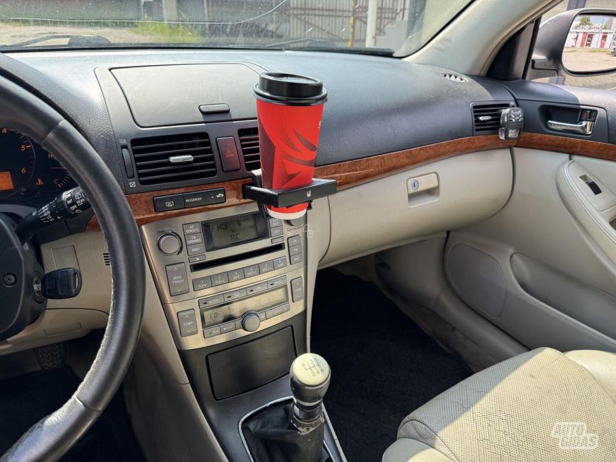 Toyota Avensis 2007 Ukmergė, ar dzinēja tilpumu 2.00 L un nobraukumu 388 tūkst. km par 630 €, foto 12 vietnē AUTOMOTO.COM.LV