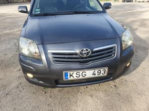 Toyota Avensis 2007 Šauļi, ar dzinēja tilpumu 2.00 L un nobraukumu 339 tūkst. km par 1650 €, foto 4 vietnē AUTOMOTO.COM.LV