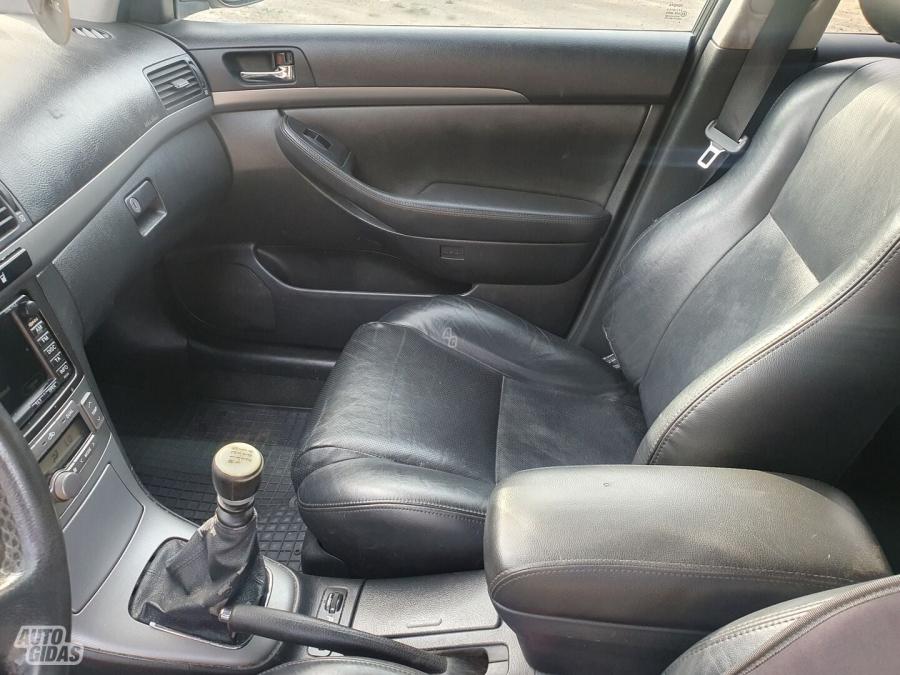 Toyota Avensis 2007 Šauļi, ar dzinēja tilpumu 2.00 L un nobraukumu 339 tūkst. km par 1650 €, foto 12 vietnē AUTOMOTO.COM.LV
