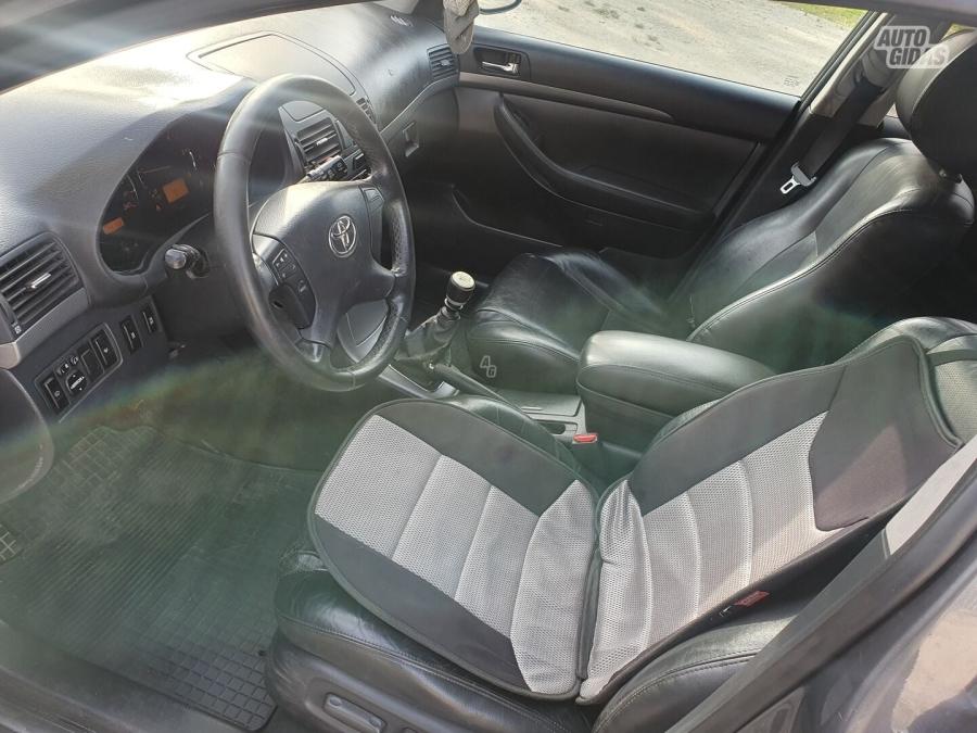 Toyota Avensis 2007 Šauļi, ar dzinēja tilpumu 2.00 L un nobraukumu 339 tūkst. km par 1650 €, foto 13 vietnē AUTOMOTO.COM.LV