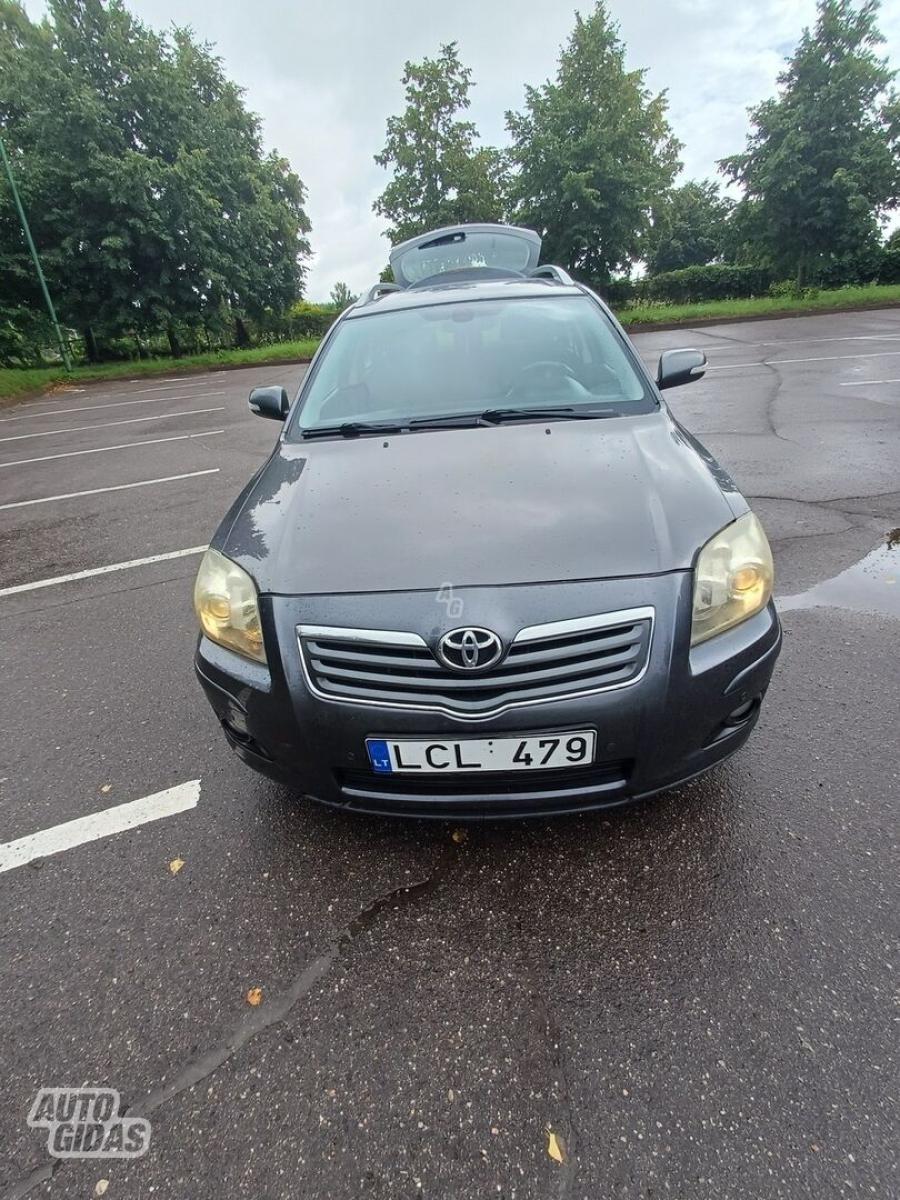 Toyota Avensis 2007 Klaipėda, ar dzinēja tilpumu 2.20 L un nobraukumu 341 tūkst. km par 2000 €, foto 1 vietnē AUTOMOTO.COM.LV