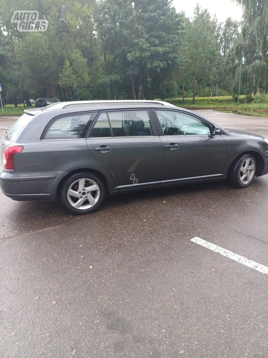 Toyota Avensis 2007 Klaipėda, ar dzinēja tilpumu 2.20 L un nobraukumu 341 tūkst. km par 2000 €, foto 8 vietnē AUTOMOTO.COM.LV