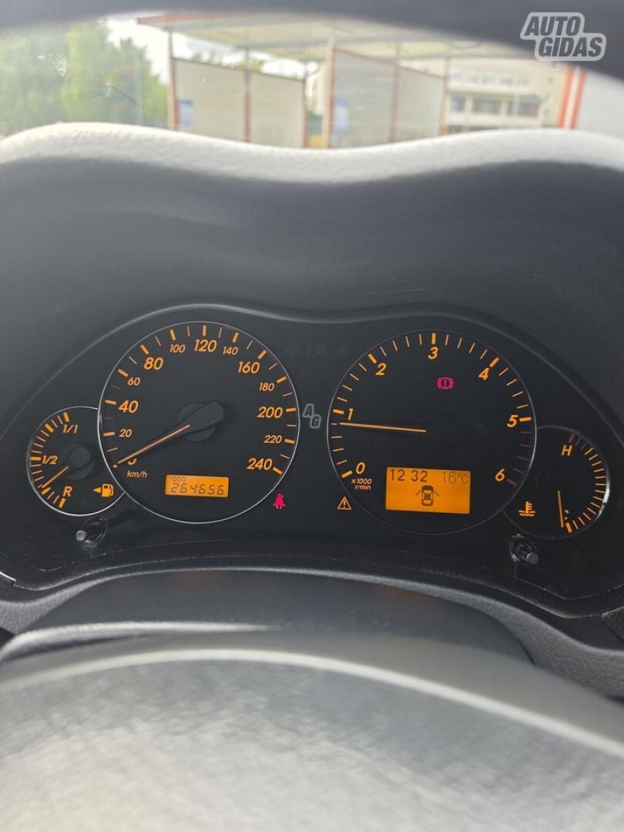 Toyota Avensis 2007 Kretinga, ar dzinēja tilpumu 2.20 L un nobraukumu 265 tūkst. km par 1700 €, foto 14 vietnē AUTOMOTO.COM.LV