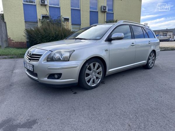 Toyota Avensis 2007 in Klaipeda, with an engine capacity of 2.20 L and mileage of 404 thousand km for 1280 €, photo 4 on AUTOMOTO.COM.LV