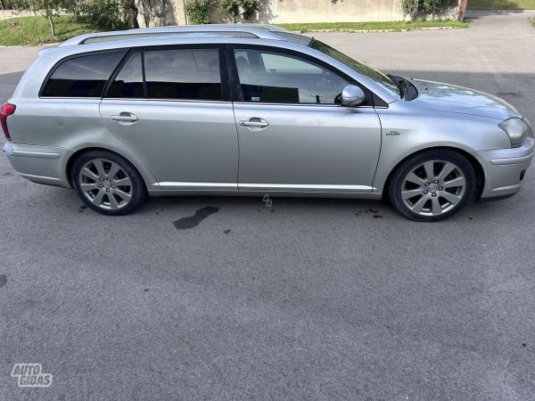 Toyota Avensis 2007 in Klaipeda, with an engine capacity of 2.20 L and mileage of 404 thousand km for 1280 €, photo 5 on AUTOMOTO.COM.LV