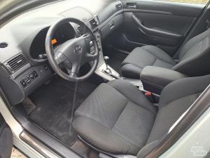 Toyota Avensis 2007 Viļņa, ar dzinēja tilpumu 2.00 L un nobraukumu 276 tūkst. km par 1550 €, foto 12 vietnē AUTOMOTO.COM.LV