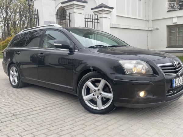 Toyota Avensis 2008 Viļņa, ar dzinēja tilpumu 2.00 L un nobraukumu 300 tūkst. km par 2000 €, foto 1 vietnē AUTOMOTO.COM.LV