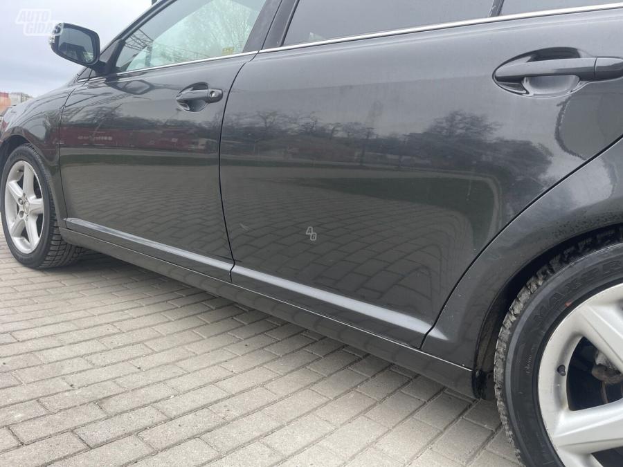 Тойота Авенсис 2008 в Вильнюс, объемом двигателя 2.00 л и пробегом 300 тыс. км за 2000 €, фото 17 на AUTOMOTO.COM.LV