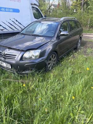 Toyota Avensis 2008 in Vilnius, with an engine capacity of 2.00 L and mileage of 250 thousand km for 1500 €, photo 7 on AUTOMOTO.COM.LV