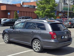 Toyota Avensis 2008 in Vilnius, with an engine capacity of 2.00 L and mileage of 429 thousand km for 650 €, photo 8 on AUTOMOTO.COM.LV