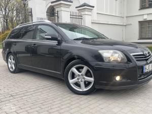 Тойота Авенсис 2008 в Вильнюс, объемом двигателя 2.00 л и пробегом 300 тыс. км за 1750 €, фото  на AUTOMOTO.COM.LV