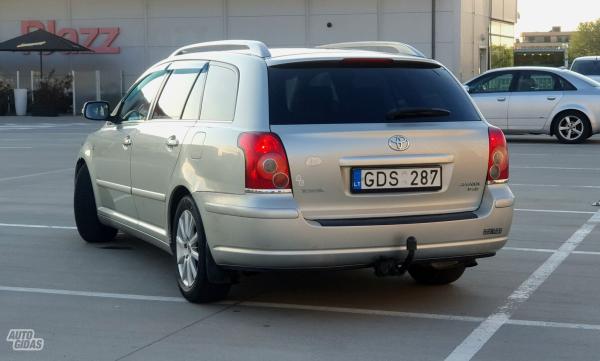 Toyota Avensis 2008 in Vilnius, with an engine capacity of 2.20 L and mileage of 300 thousand km for 1850 €, photo 3 on AUTOMOTO.COM.LV