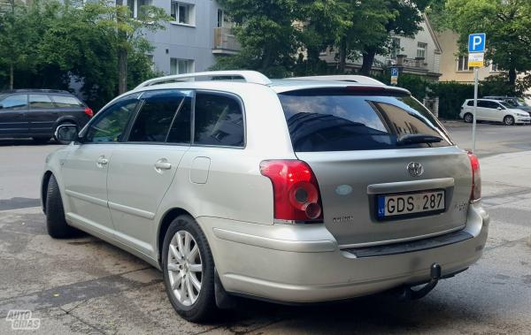 Toyota Avensis 2008 in Vilnius, with an engine capacity of 2.20 L and mileage of 370 thousand km for 1999 €, photo 4 on AUTOMOTO.COM.LV