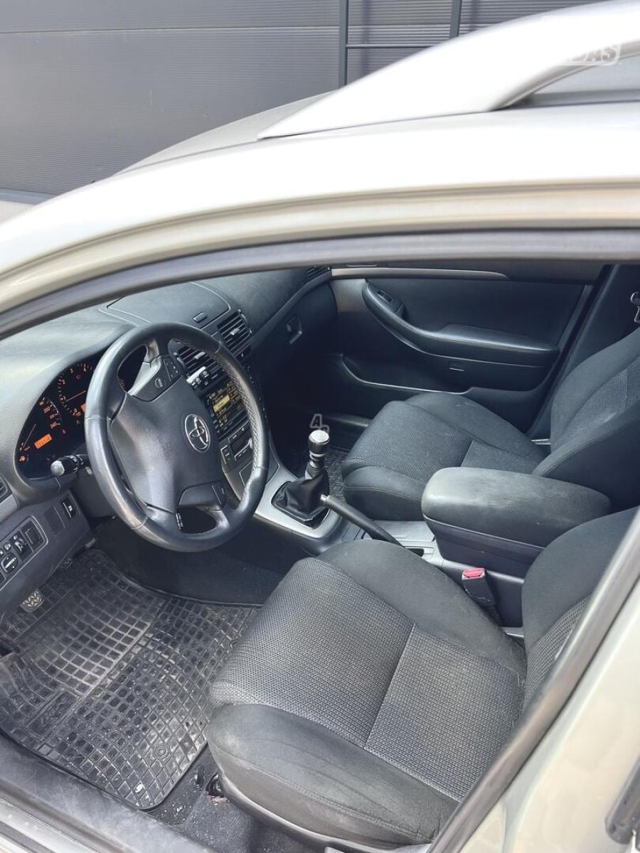 Toyota Avensis 2008 Klaipėda, ar dzinēja tilpumu 2.00 L un nobraukumu 245 tūkst. km par 1300 €, foto 6 vietnē AUTOMOTO.COM.LV