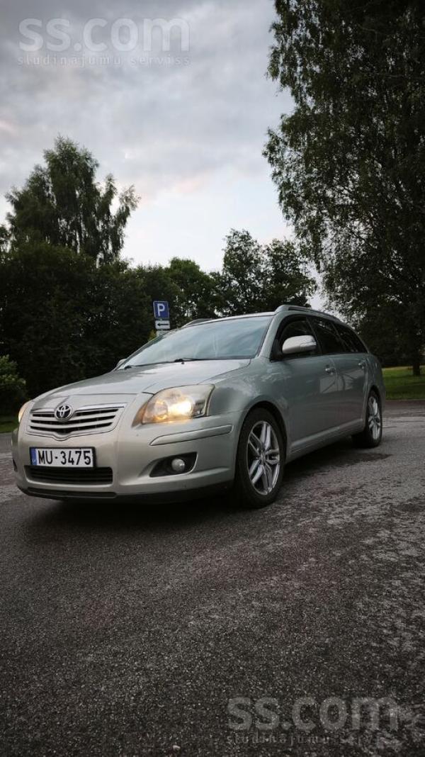Toyota Avensis 2008 in Valmiera, with an engine capacity of 2.00 L and mileage of 244 thousand km for 1800 €, photo 2 on AUTOMOTO.COM.LV
