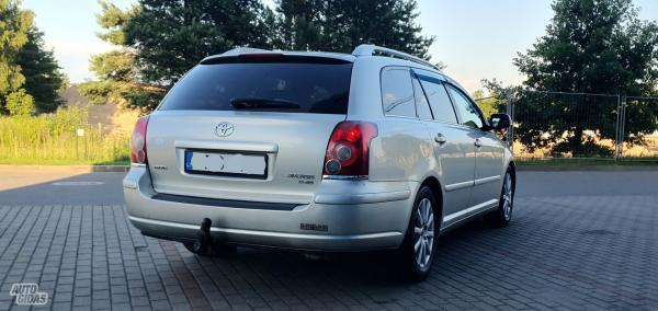 Toyota Avensis 2008 in Vilnius, with an engine capacity of 2.20 L and mileage of 300 thousand km for 1650 €, photo 2 on AUTOMOTO.COM.LV