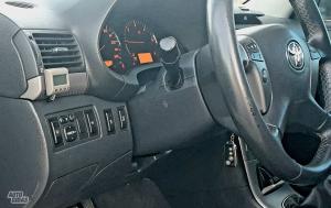 Toyota Avensis 2008 Viļņa, ar dzinēja tilpumu 2.20 L un nobraukumu 300 tūkst. km par 1650 €, foto 8 vietnē AUTOMOTO.COM.LV