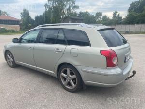 Toyota Avensis 2008 in Riga, with an engine capacity of 2.20 L and mileage of 348 thousand km for 2100 €, photo 4 on AUTOMOTO.COM.LV