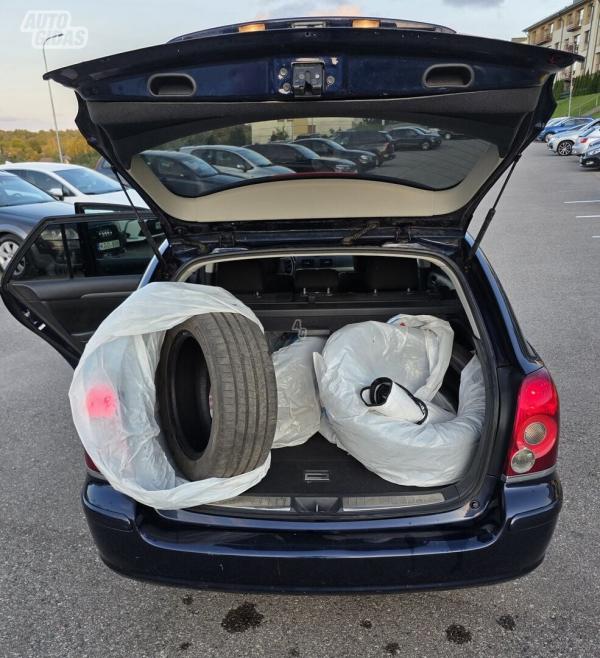 Toyota Avensis 2008 Viļņa, ar dzinēja tilpumu 2.00 L un nobraukumu 354 tūkst. km par 1500 €, foto 4 vietnē AUTOMOTO.COM.LV