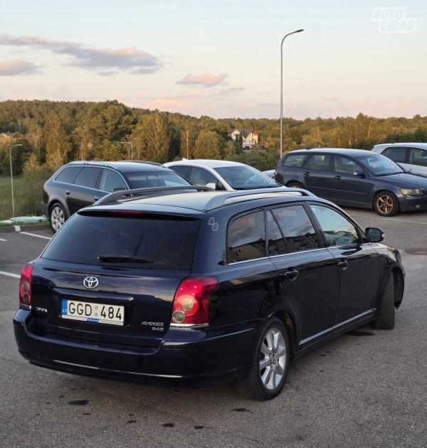 Toyota Avensis 2008 Viļņa, ar dzinēja tilpumu 2.00 L un nobraukumu 354 tūkst. km par 1500 €, foto 3 vietnē AUTOMOTO.COM.LV