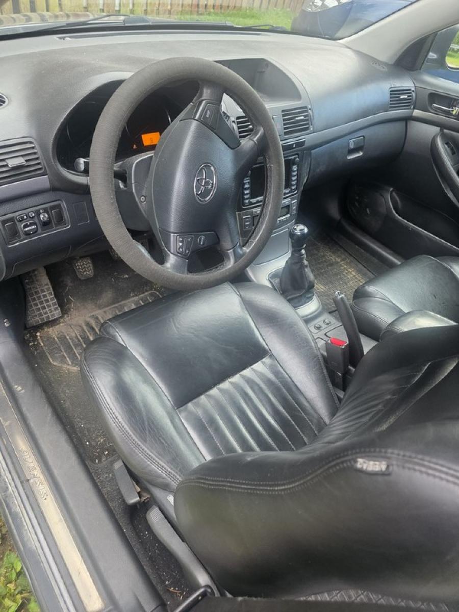 Toyota Avensis 2008 Veru, ar dzinēja tilpumu 2.00 L un nobraukumu 410 tūkst. km par 2500 €, foto 9 vietnē AUTOMOTO.COM.LV