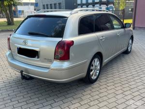 Toyota Avensis 2008 in Siauliai, with an engine capacity of 2.00 L and mileage of 460 thousand km for 1950 €, photo 8 on AUTOMOTO.COM.LV