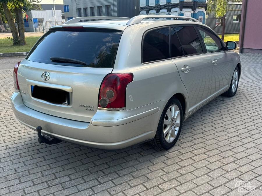 Toyota Avensis 2008 in Siauliai, with an engine capacity of 2.00 L and mileage of 460 thousand km for 1950 €, photo 8 on AUTOMOTO.COM.LV