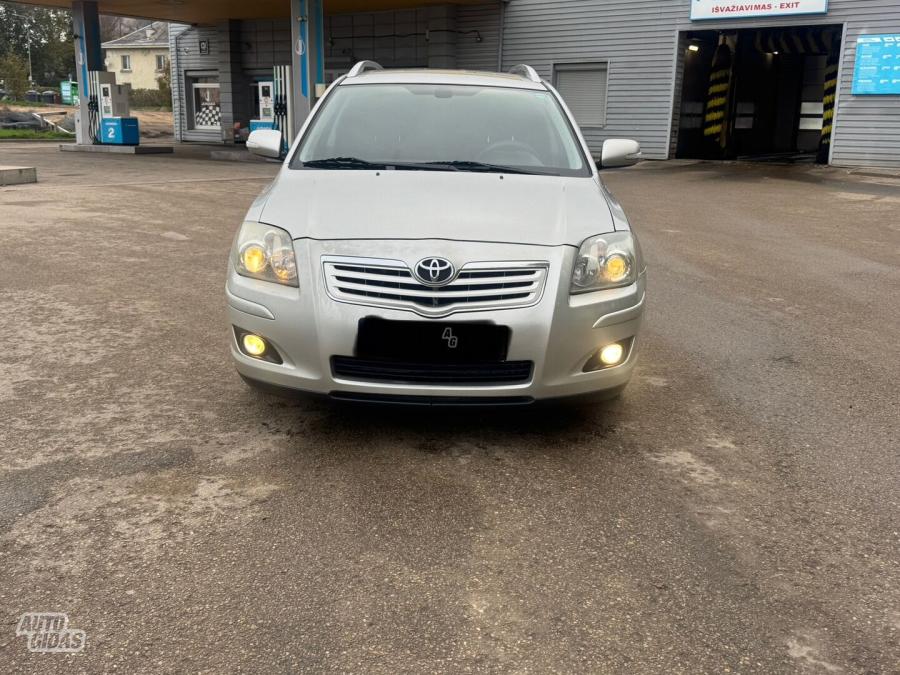 Toyota Avensis 2008 Šauļi, ar dzinēja tilpumu 2.00 L un nobraukumu 440 tūkst. km par 1850 €, foto 4 vietnē AUTOMOTO.COM.LV