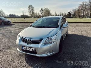 Toyota Avensis 2009 in Riga, with an engine capacity of 2.20 L and mileage of 370 thousand km for 13900 €, photo 1 on AUTOMOTO.COM.LV