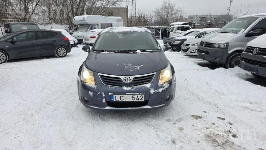 Toyota Avensis 2009 Rīga, ar dzinēja tilpumu 2.20 L un nobraukumu 254 tūkst. km par 4290 €, foto 3 vietnē AUTOMOTO.COM.LV