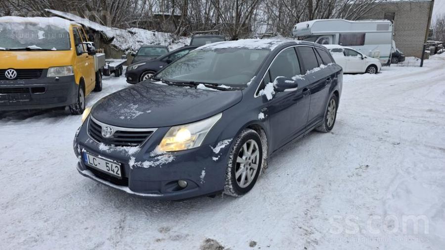 Toyota Avensis 2009 Rīga, ar dzinēja tilpumu 2.20 L un nobraukumu 254 tūkst. km par 4290 €, foto 4 vietnē AUTOMOTO.COM.LV