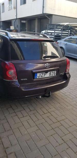 Toyota Avensis 2009 in Vilnius, with an engine capacity of 2.00 L and mileage of 344 thousand km for 2200 €, photo 12 on AUTOMOTO.COM.LV