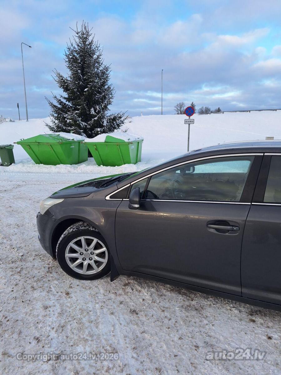 Toyota Avensis 2009 Jegeva, ar dzinēja tilpumu 1.80 L un nobraukumu 355 tūkst. km par 3400 €, foto 6 vietnē AUTOMOTO.COM.LV