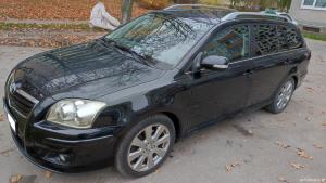 Toyota Avensis 2009 in Kaunas, with an engine capacity of 2.00 L and mileage of 456 thousand km for 1700 €, photo 4 on AUTOMOTO.COM.LV