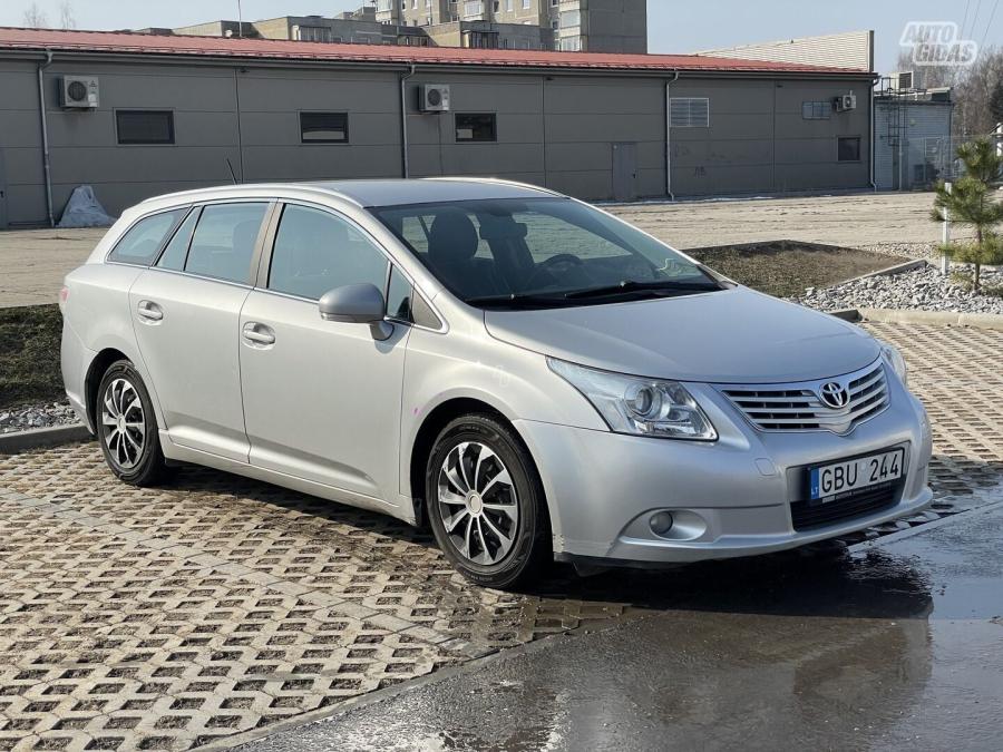 Toyota Avensis 2009 Kauņa, ar dzinēja tilpumu 2.00 L un nobraukumu 425 tūkst. km par 2000 €, foto 3 vietnē AUTOMOTO.COM.LV